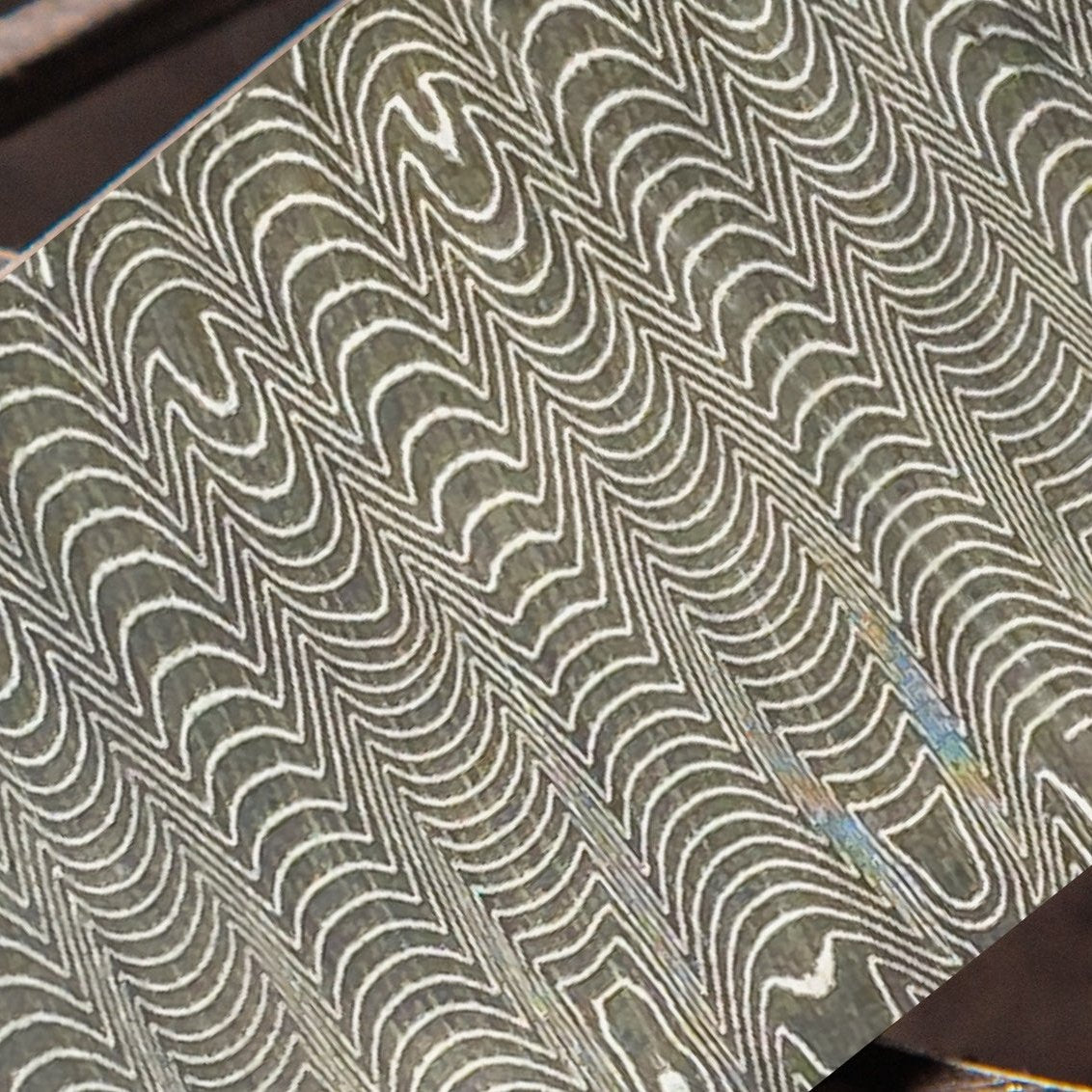 Sharktooth Damascus Steel – Stainless & Carbon Variants | Vegas Forge