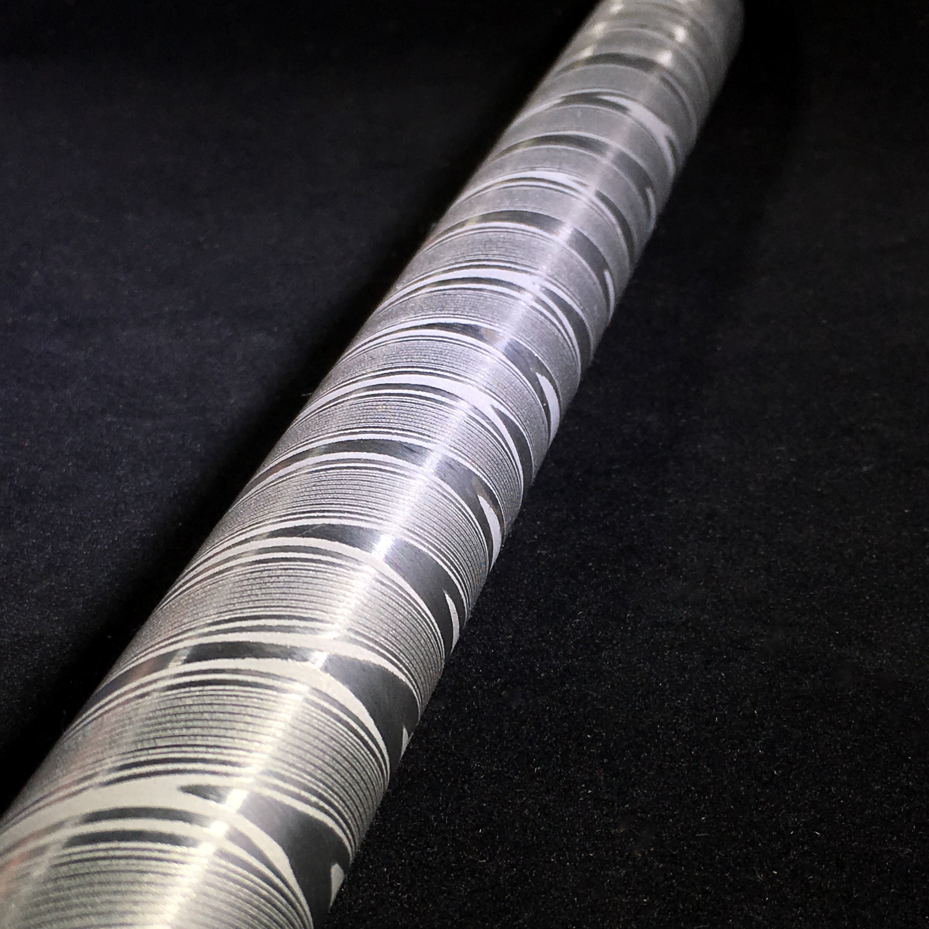 Stainless Damascus Twist Round Bar – 200 Layer Steel | Vegas Forge