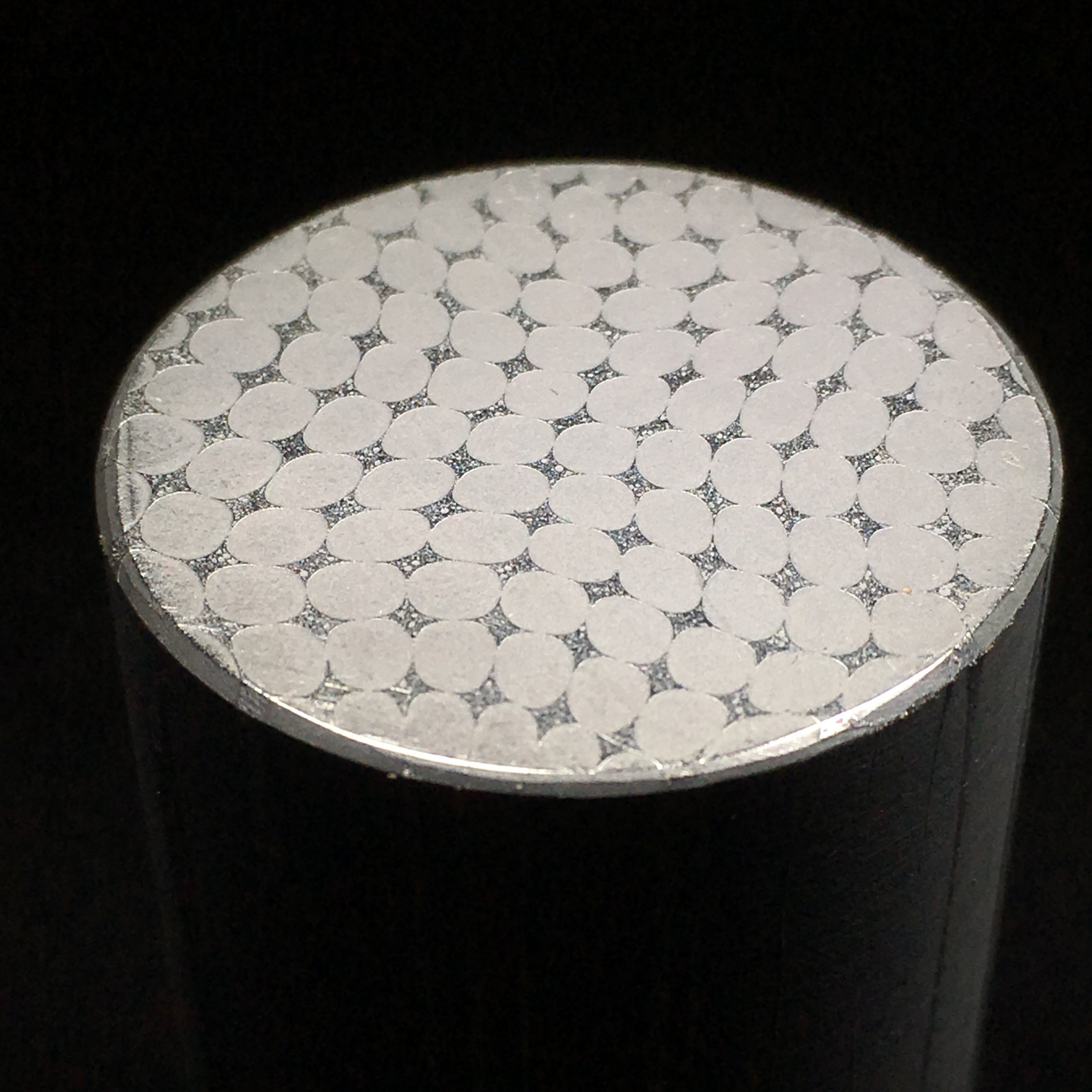 Razorwire Pattern Stainless Damascus Round Bar – Vegas Forge